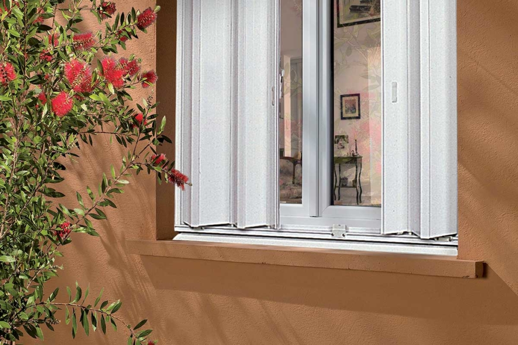 Persiennes coulissantes PVC | GMA Fenêtres Alès